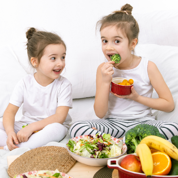 Ensuring Proper Childhood Nutrition | Tips on Breastfeeding, Balanced Diets